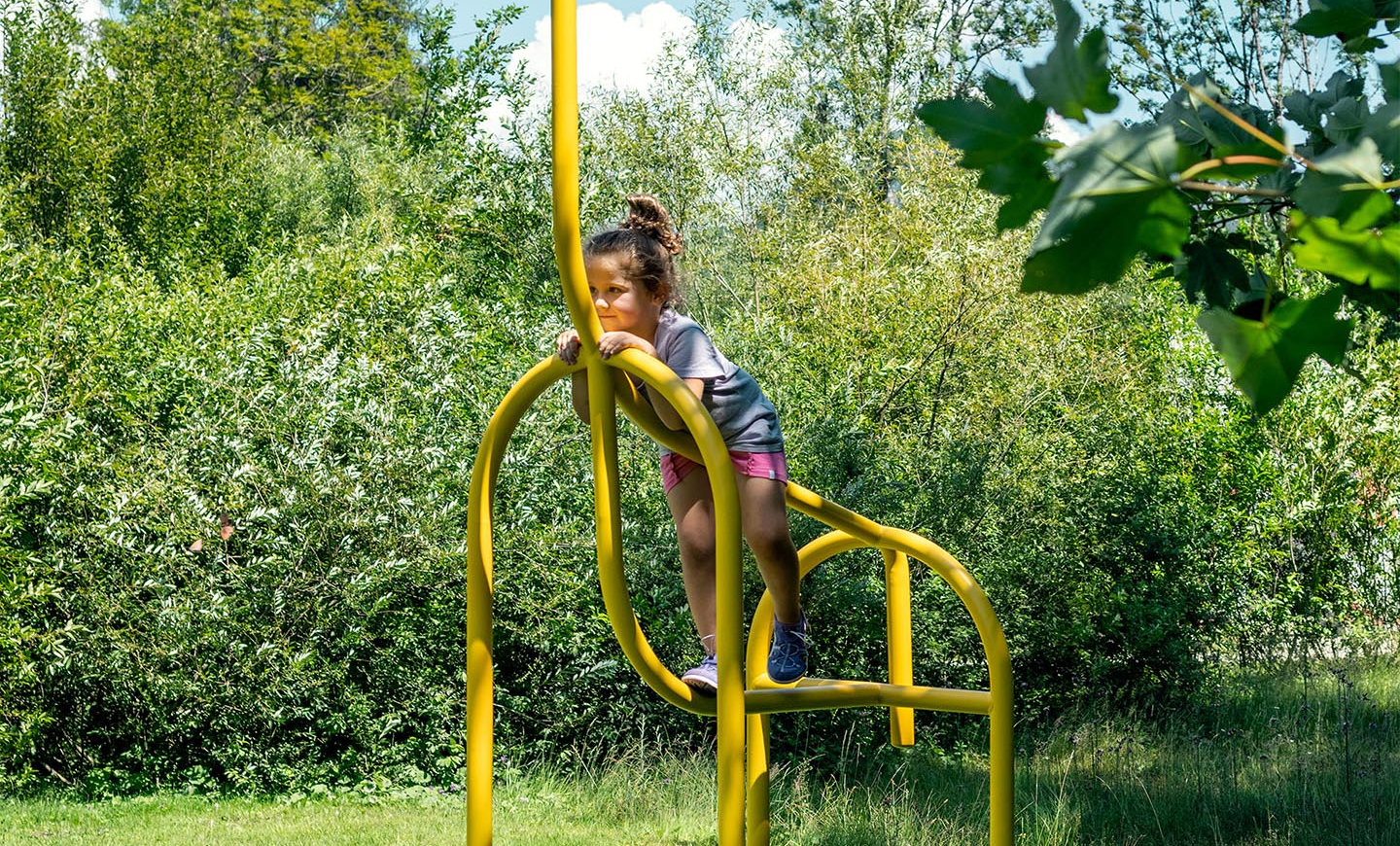 JETZT ERHÄLTLICH: ANIMAL FACTORY - Magis S.p.A.